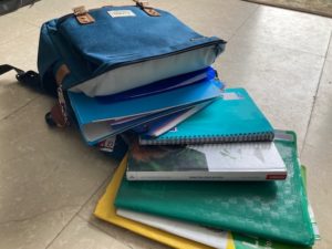 German High School Primer 3: Getting School Supplies